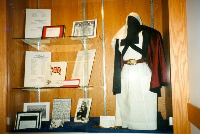 Pattison Pavilion Display Window: WWII Nursing - VGH SON - Archive ...