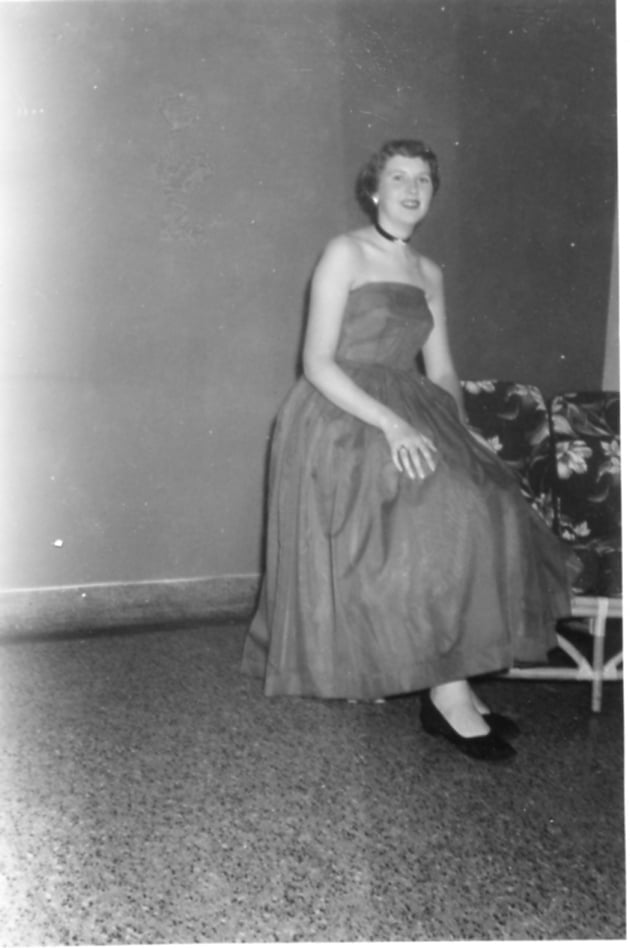 Phyllis Adams, Formalwear, 1954 - VGH SON - Archive & Museum Collections